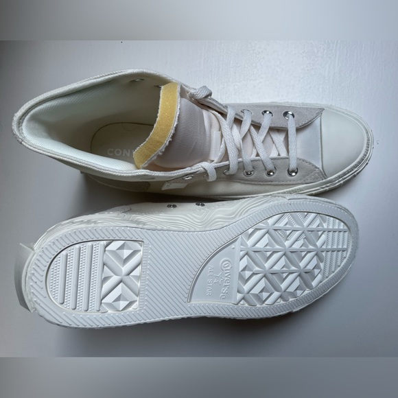 Converse | Shoes | New Converse Chuck Taylor All Star Wavy | Poshmark